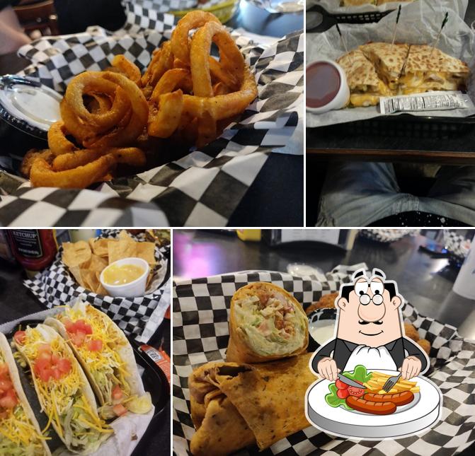 Best curly fries in Russell, Kansas restaurants