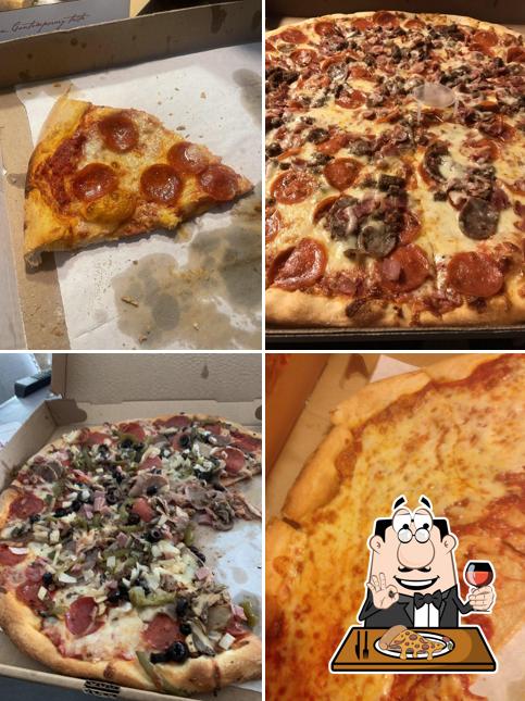 Ricco's Pizza, Hampton - Restaurant menu, prices and reviews