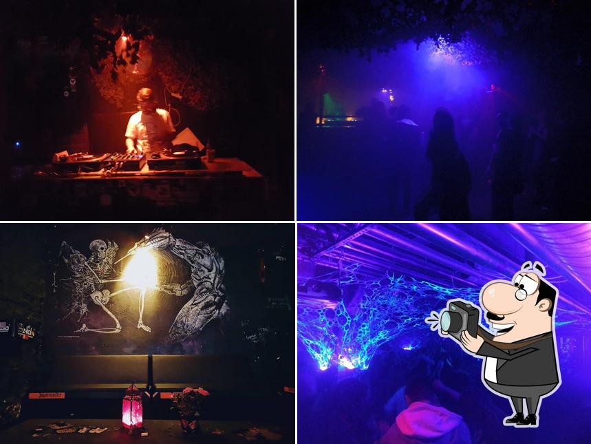 VOID Club, Berlin - Restaurant reviews