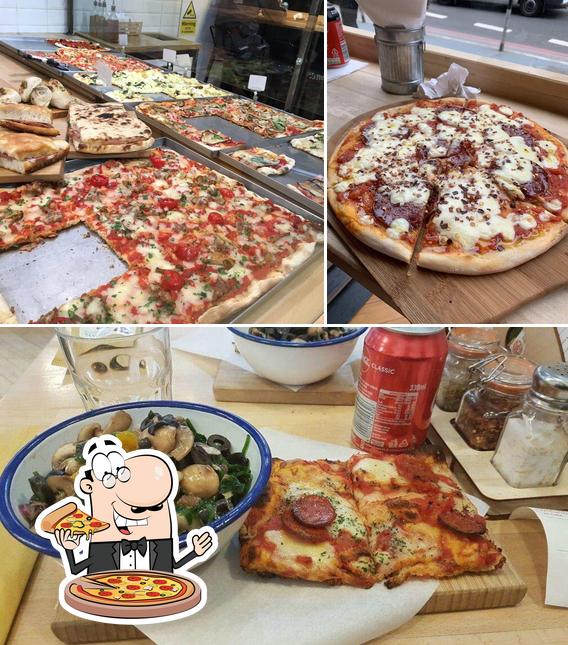 Pixxa, 11 Whitechapel Road in London - Restaurant menu and reviews