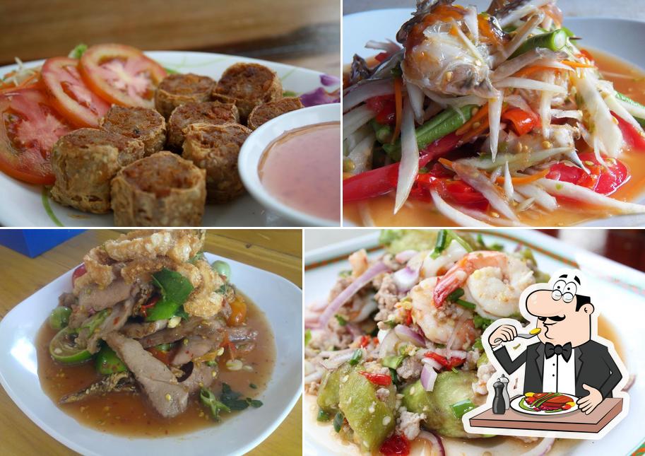 ส้มตำ ณ ราชพฤกษ์ restaurant, Nonthaburi