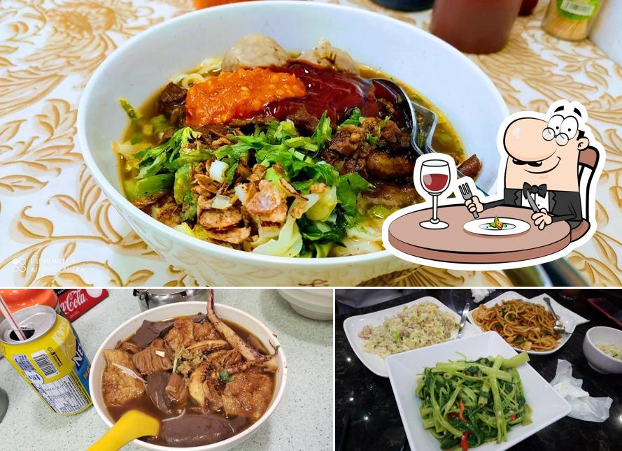 Wing Kee Noodle, Hong Kong - Restaurant menu, prices and reviews