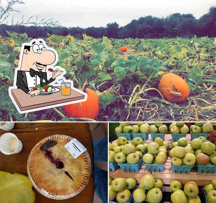 Johnson's Corner Farm, Medford - Restaurant menu, prices and reviews