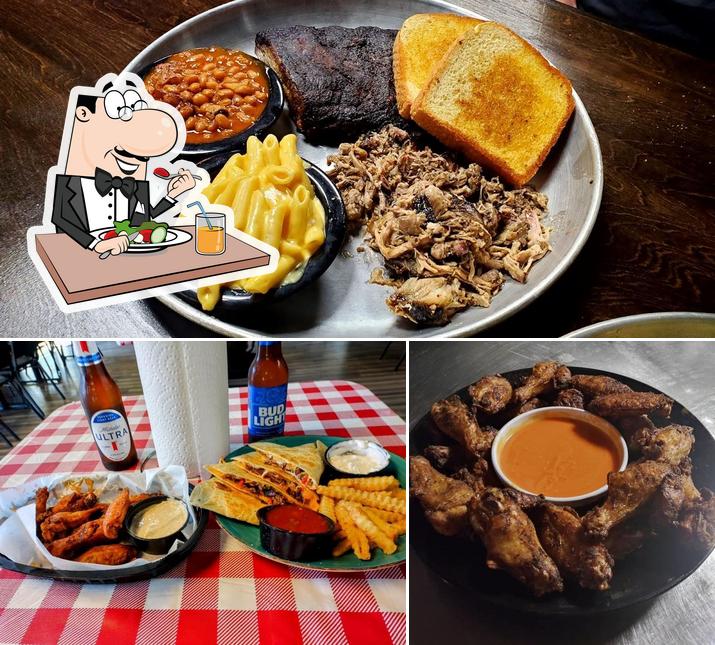 County Line Smokehouse Belleview in Belleview - Restaurant menu and reviews