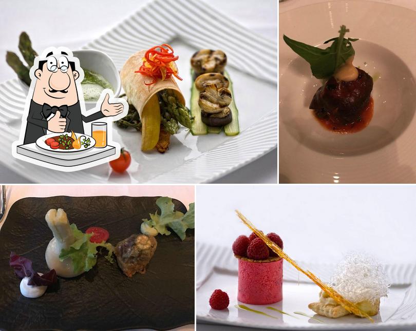 Topaz İstanbul, Istanbul, İnönü Cd. No:50 - Restaurant menu and reviews