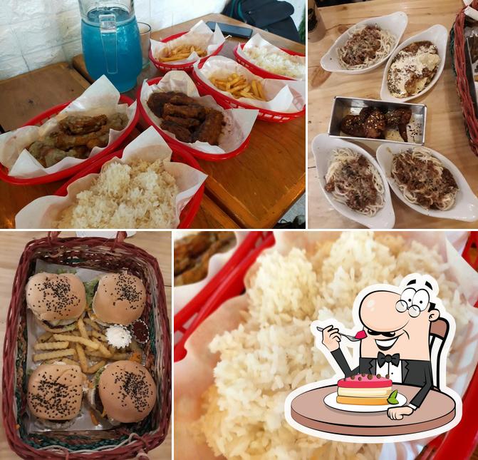 Travel Burger Cafe- Muñoz Branch, Ciudad Quezon - Opiniones del restaurante
