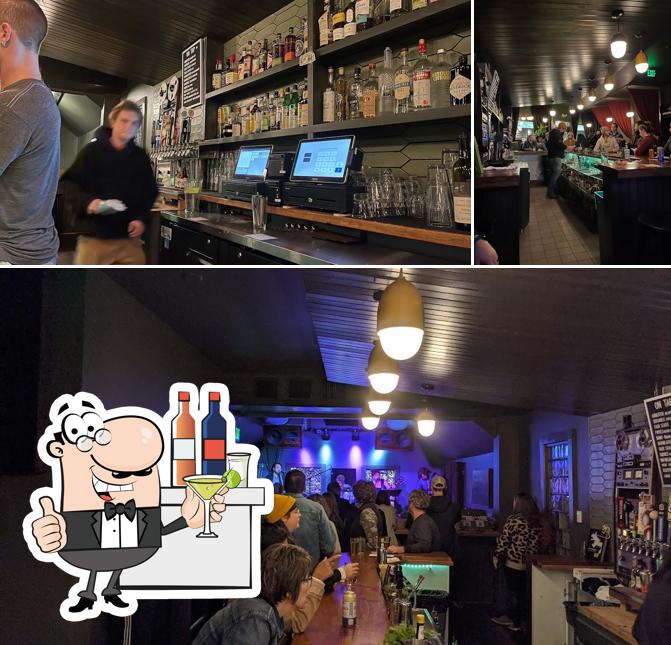 White Squirrel Bar, Saint Paul - Restaurant menu, prices and reviews