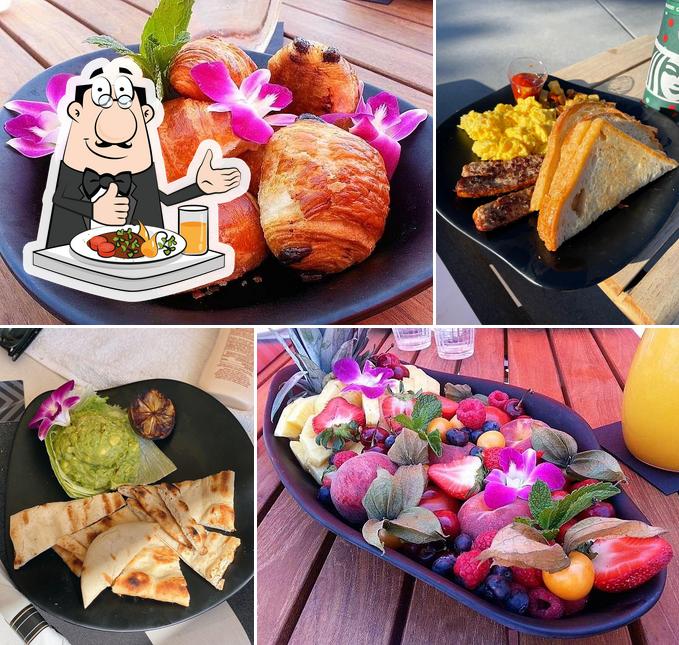 Elixir Pool Bar & Grill in Palm Springs - Restaurant reviews