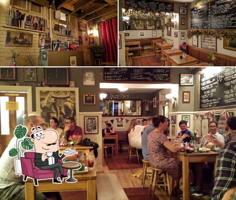 The Fat Pig, Exeter - Restaurant menu, prices and reviews