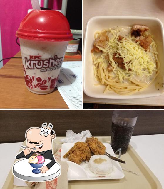 KFC fast food, Pasay, Space 219 220 Metropoint Mall Corner EDSA ...