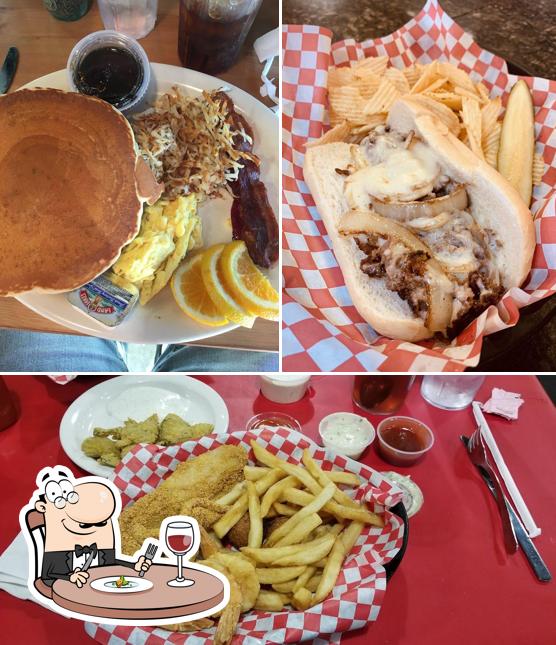Brown House Cafe, 9110 Jordan Ln in Woodway - Restaurant menu and reviews
