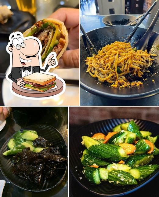 Noodlehead, Las Vegas - Restaurant menu, prices and reviews