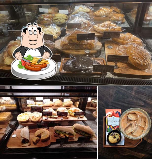 Starbucks Reserve Dewata, Mengwi - Restaurant menu, prices and reviews