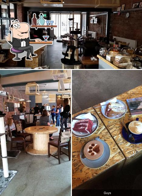 Tabby Teas in Sheffield - Restaurant menu and reviews