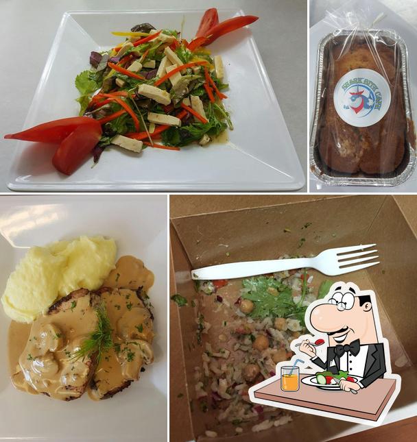 Shark Bite Cafe in Wailuku - Restaurant menu and reviews