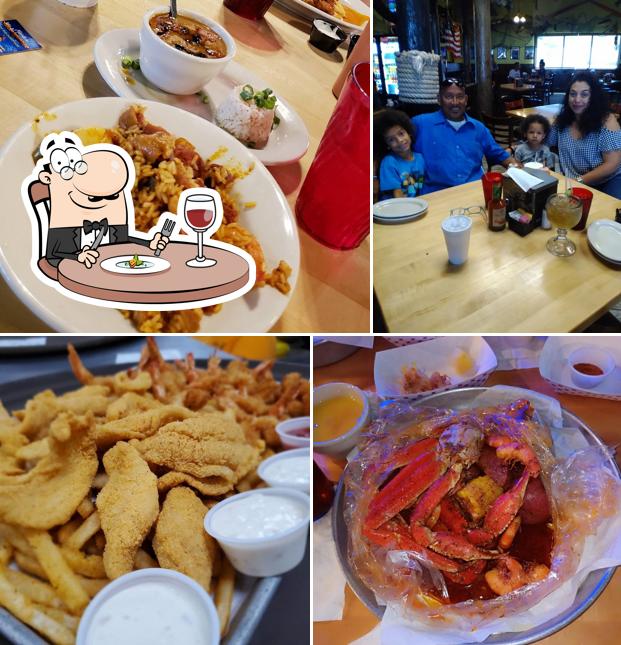 Dirty Al's Seafood Market & Cajun Kitchen, 4495 North Expy #77 in ...