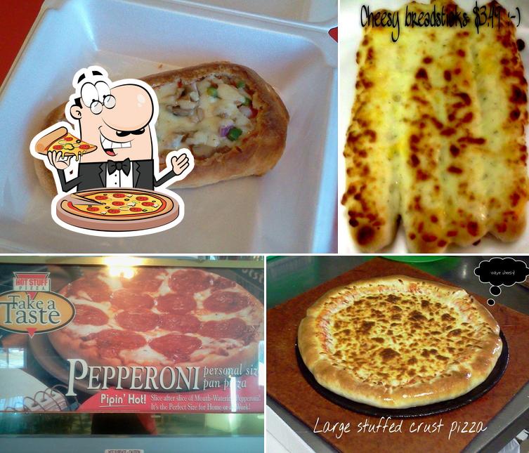 Hot Stuff Pizza, 101 E Market St in Manito - Restaurant reviews