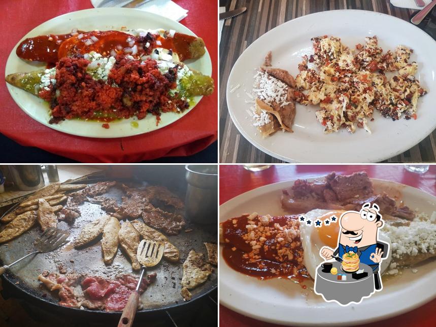 EL HUARACHE VELOZ restaurant, Mexico City, Av Chapultepec 317-Local 12 ...