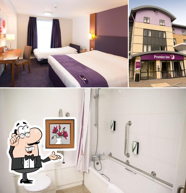 Premier Inn Leeds City Centre (Wellington Street) hotel, Leeds ...