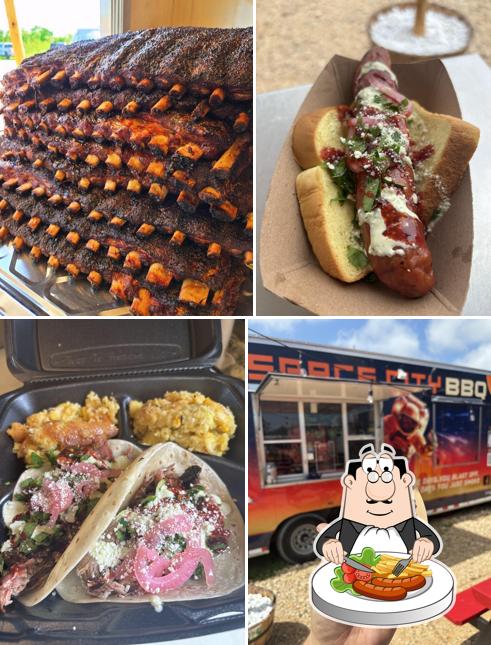 Space City BBQ Food Truck, Baytown - Restaurant menu, prices and reviews