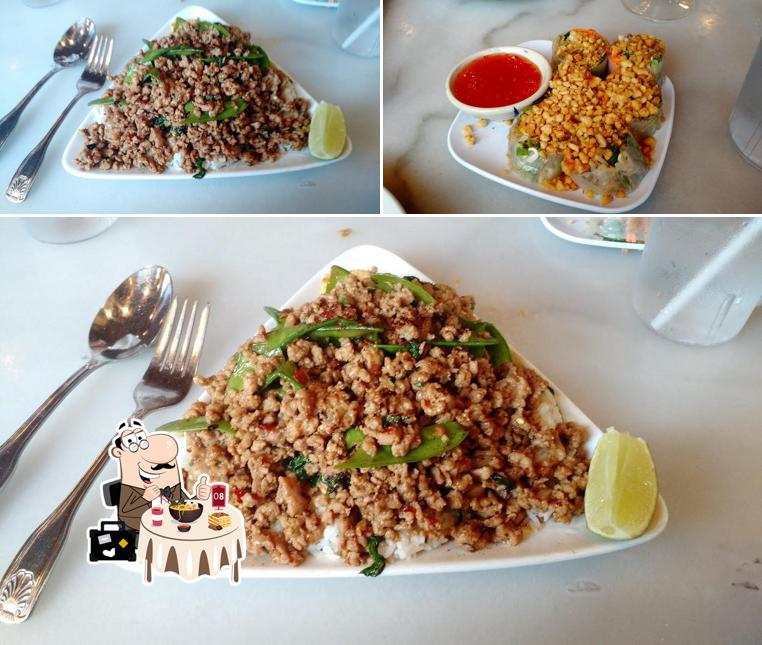The Smiling Elephant, Nashville - Restaurant menu, prices and reviews