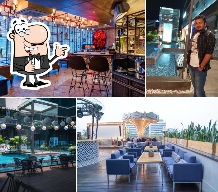 Revolution, Indore, Ground floor Apollo Premier - Restaurant reviews