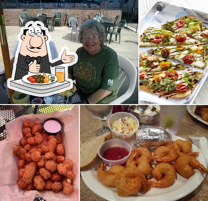 Waverly Beach Bar & Grille, Menasha - Restaurant menu, prices and reviews