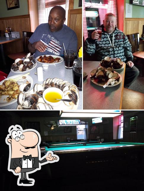 Commix Hotel in Allentown - Restaurant menu and reviews