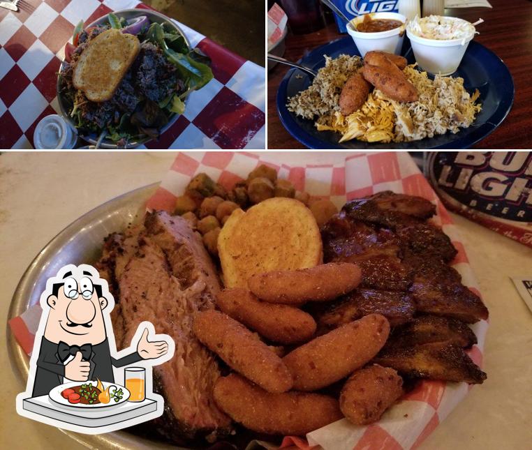 Phil's Bar-B-Que Pit, Black Mountain - Restaurant menu, prices and reviews