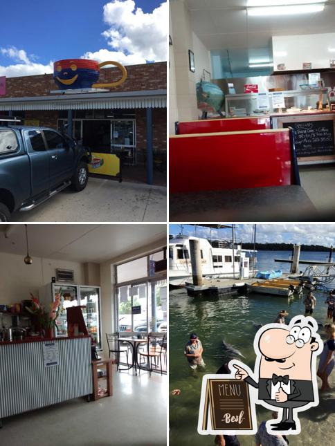 Cafe to the Max in Tin Can Bay