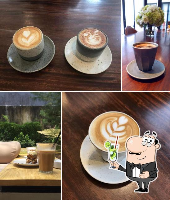 Café Titik Temu Coffee, South Jakarta, Jl. Jenggala II No.3 - Carta del ...