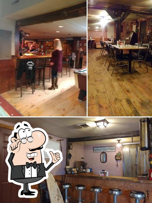 Three Ponds Tavern & Restaurant in Milton - Restaurant menu and reviews