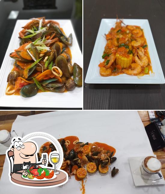 Tan Baron Seafood & Coffee, Binong - Restaurant reviews