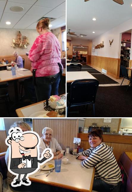Alex's Railside Restaurant, Midland - Restaurant menu, prices and reviews