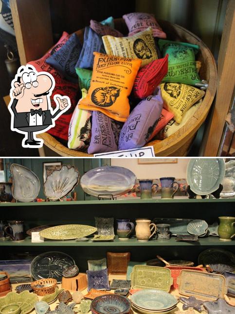 Granite Hall Store in Bristol - Restaurant reviews