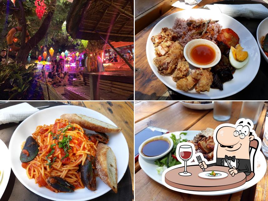 Flotsam & Jetsam Hostel, San Juan - Restaurant menu, prices and reviews