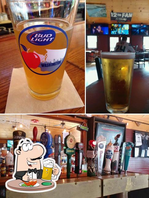 Herb's Tavern, Friday Harbor - Restaurant menu, prices and reviews