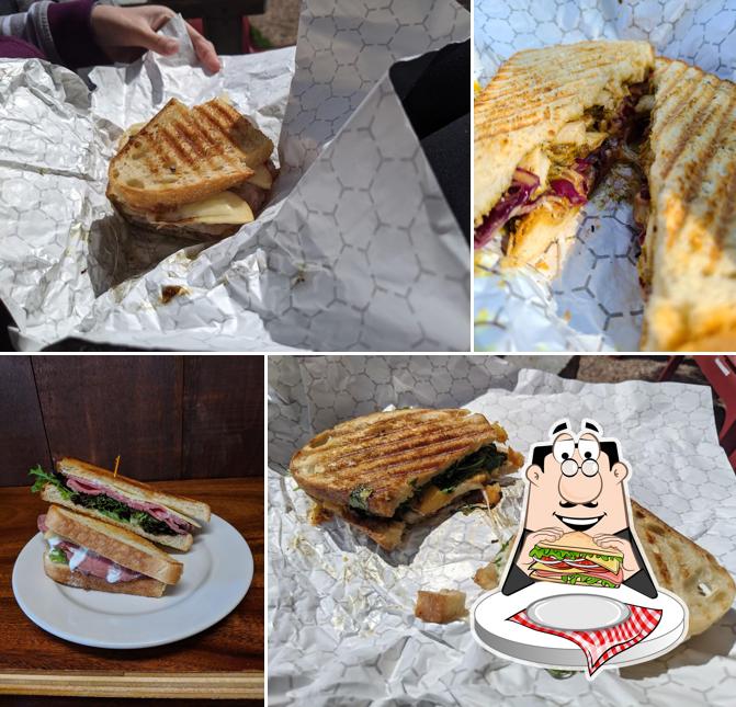 Top 7 restaurants with salads in Bar Harbor, october 2024 - Restaurant Guru
