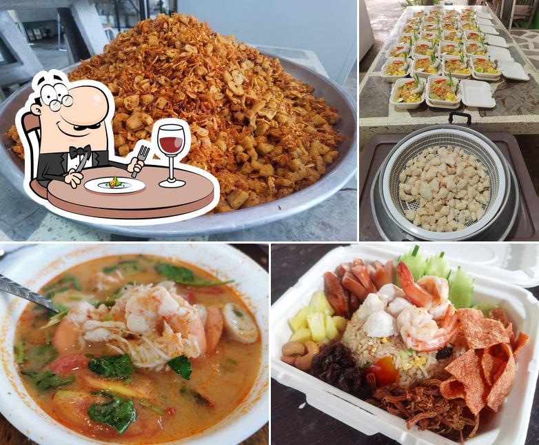 บ้านเชฟตุ๊ก - Ban Chef Took cafe, Bang Phutsa - Restaurant reviews