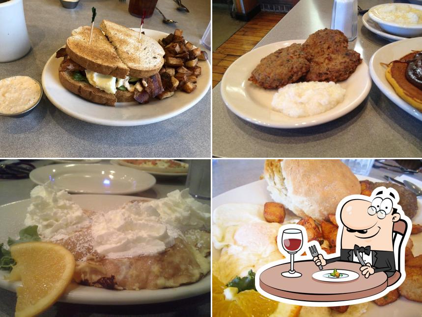 Elmo's Diner, Carrboro - Restaurant menu, prices and reviews