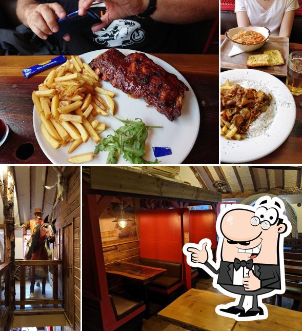 Rob's Ranch House Killarney, Killarney - Restaurant menu, prices and ...