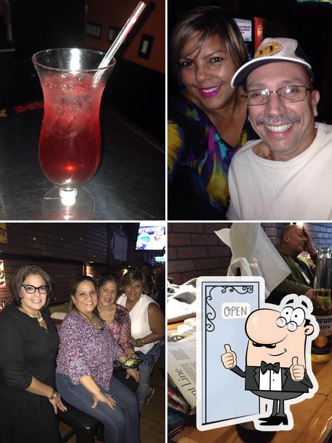Eddie JR's Sports Bar in New York City - Restaurant reviews