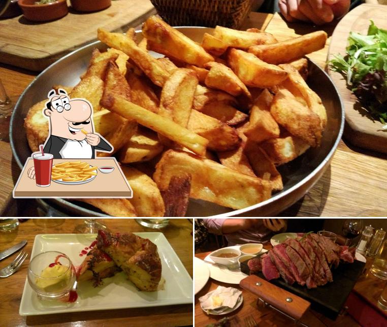 Sacrée Fleur Montmartre, Paris - Restaurant menu, prices and reviews