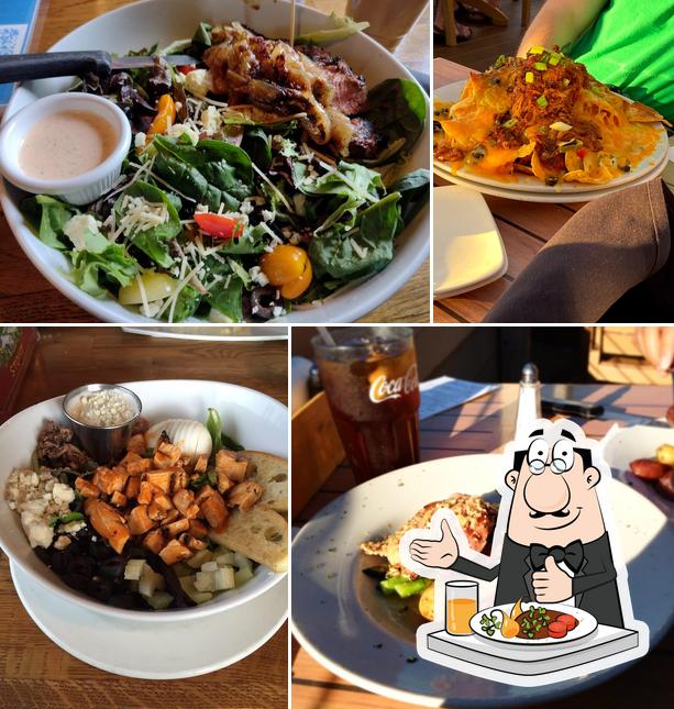 Topside Bar & Grill, Steilacoom - Restaurant menu, prices and reviews