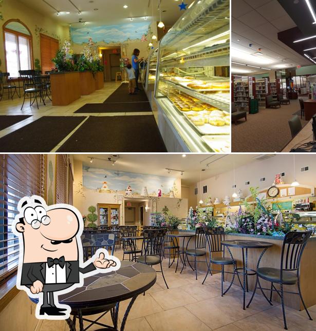 Calumet Bakery, 18349 Torrence Ave in Lansing - Restaurant reviews