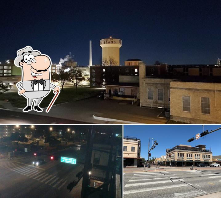 The Corner Bar and Rooftop Grill on Northgate, College Station ...
