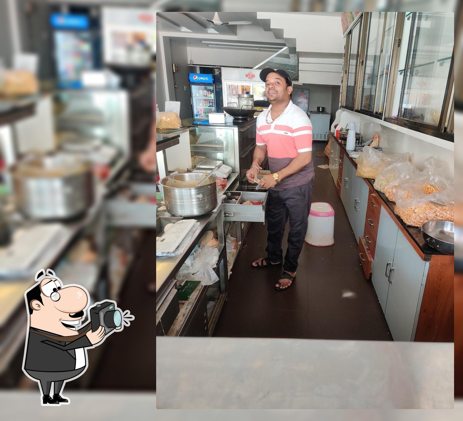 Shree shani chat house, Alirajpur - Restaurant menu, prices and reviews