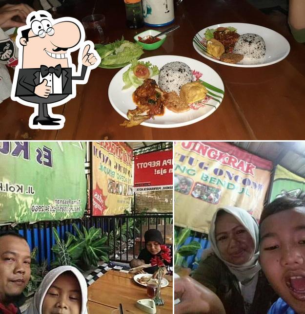 Ayam Bakar Jingkrak Dan Tutug Oncom Bu Aceng Bendul cafe, Purwakarta ...