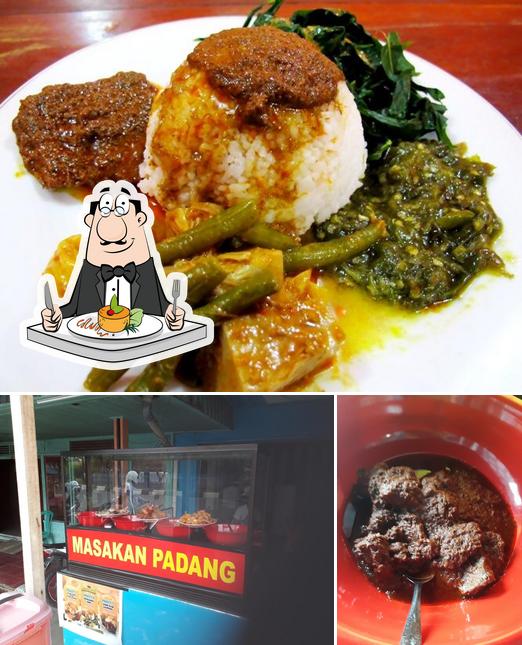 (Masakan padang) Pusako minang restaurant, Selat Dalam - Restaurant reviews