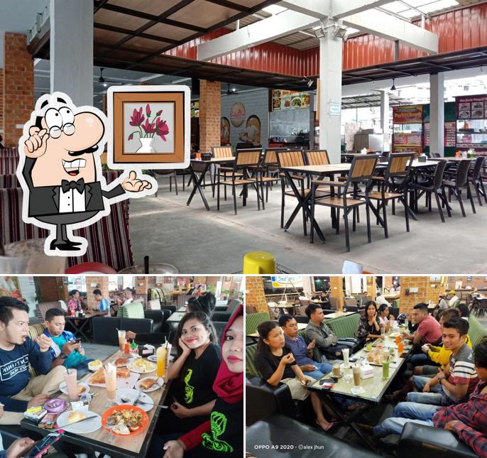 Sun Bread Bakery, Cake & Resto, Batam - Restaurant reviews
